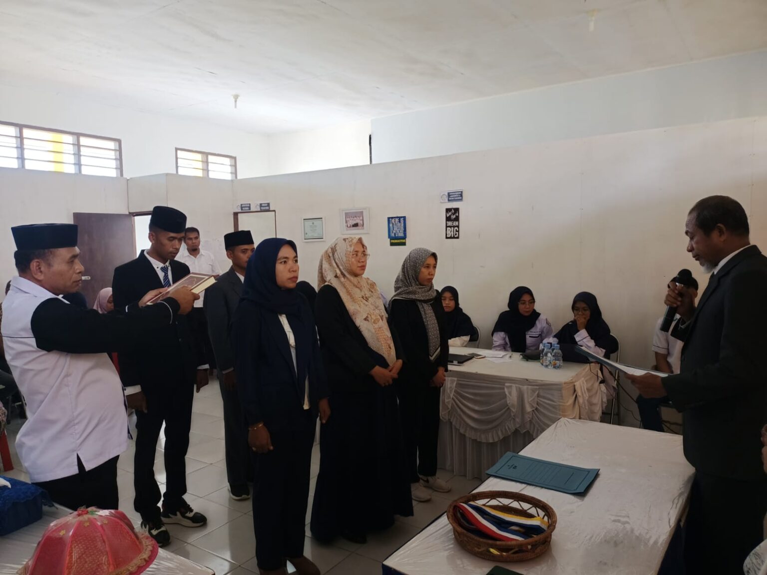 Home – Universitas Karya Persada Muna